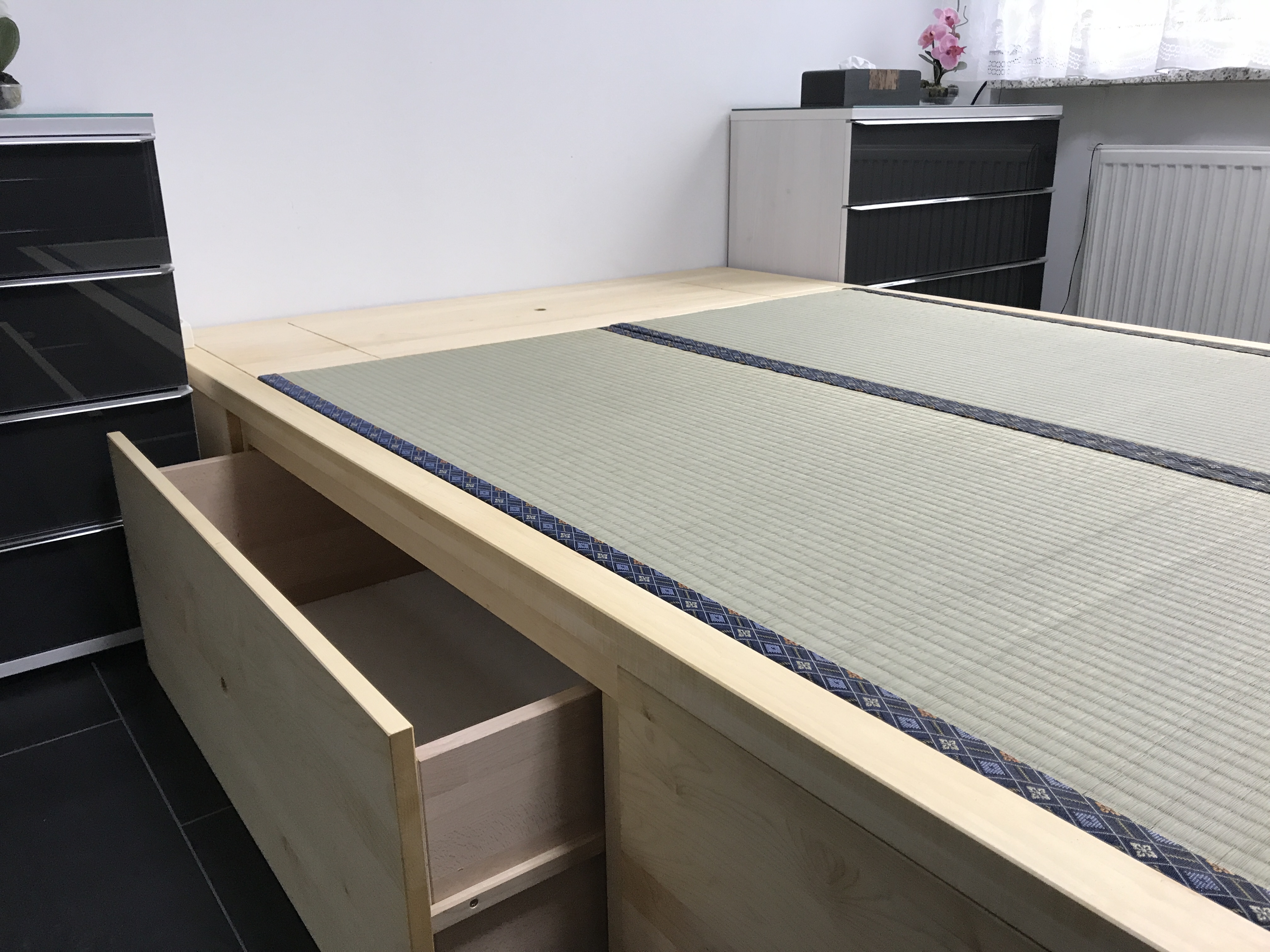 Podeste aus Holz und Tatami bei Japanzimmer.de bestellen-Japanshop ...